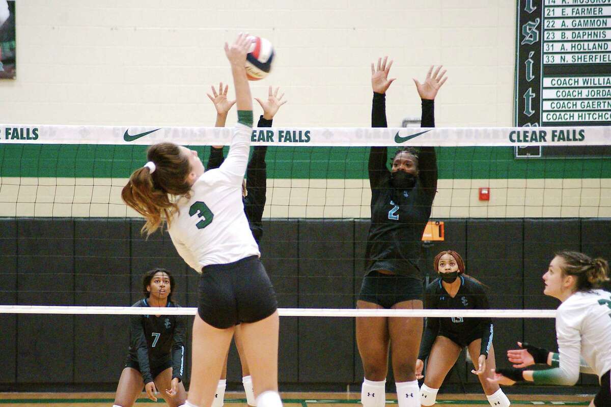 Volleyball roundup: Shadow Creek holds off Clear Falls