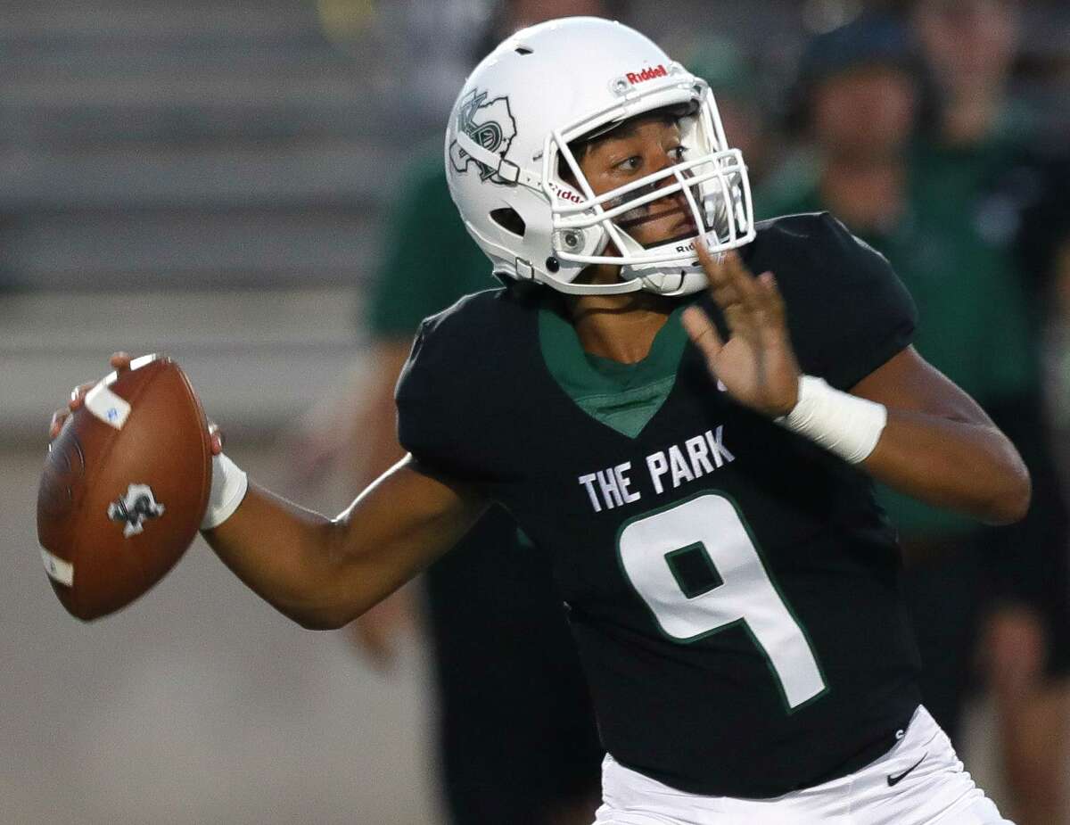 FOOTBALL: Grand Oaks raises record to 3-0 at Kingwood Park