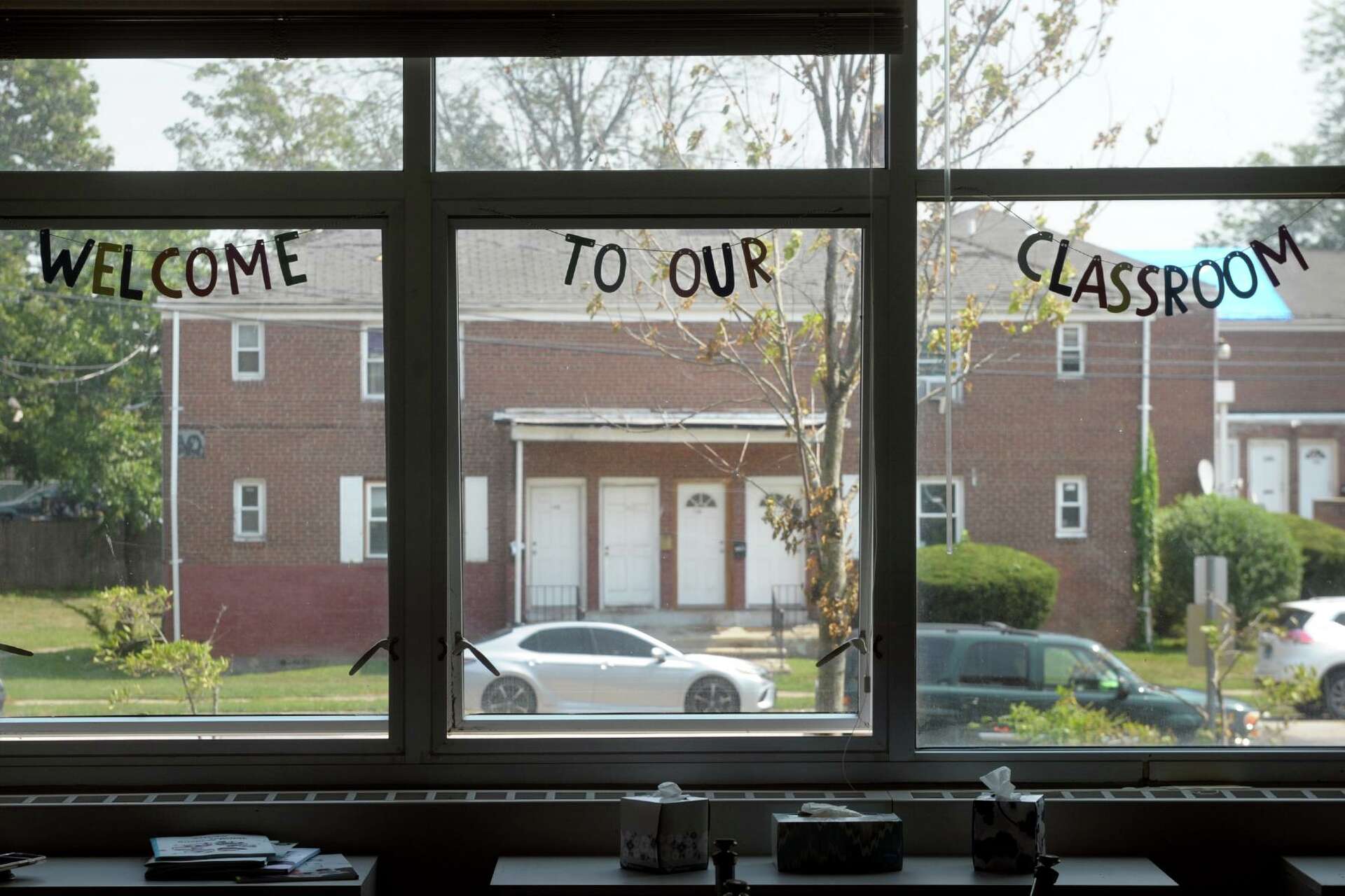 Can paraprofessionals return to Bridgeport kindergarten classrooms?