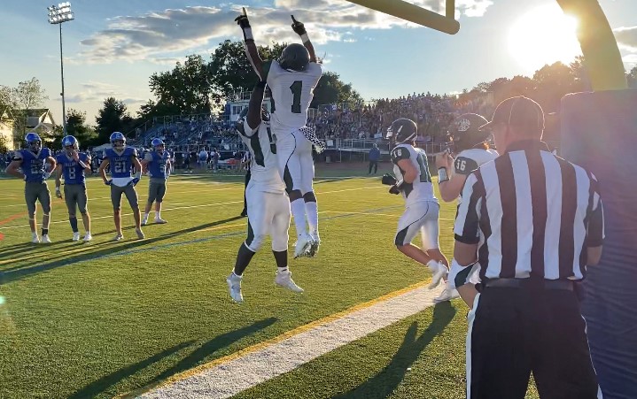 Miller gets first win, Edwards runs wild as Norwalk defeats Ludlowe