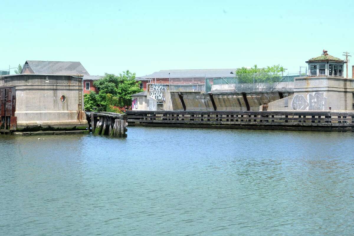 Plans underway to restore Bridgeport’s Congress Street bridge, demolish ...