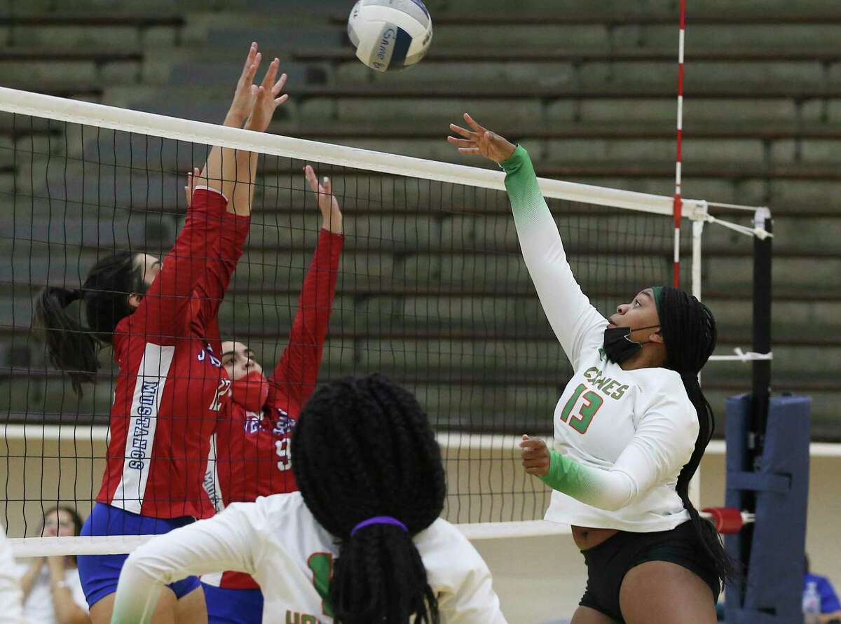 Volleyball: Jefferson sweeps Sam Houston