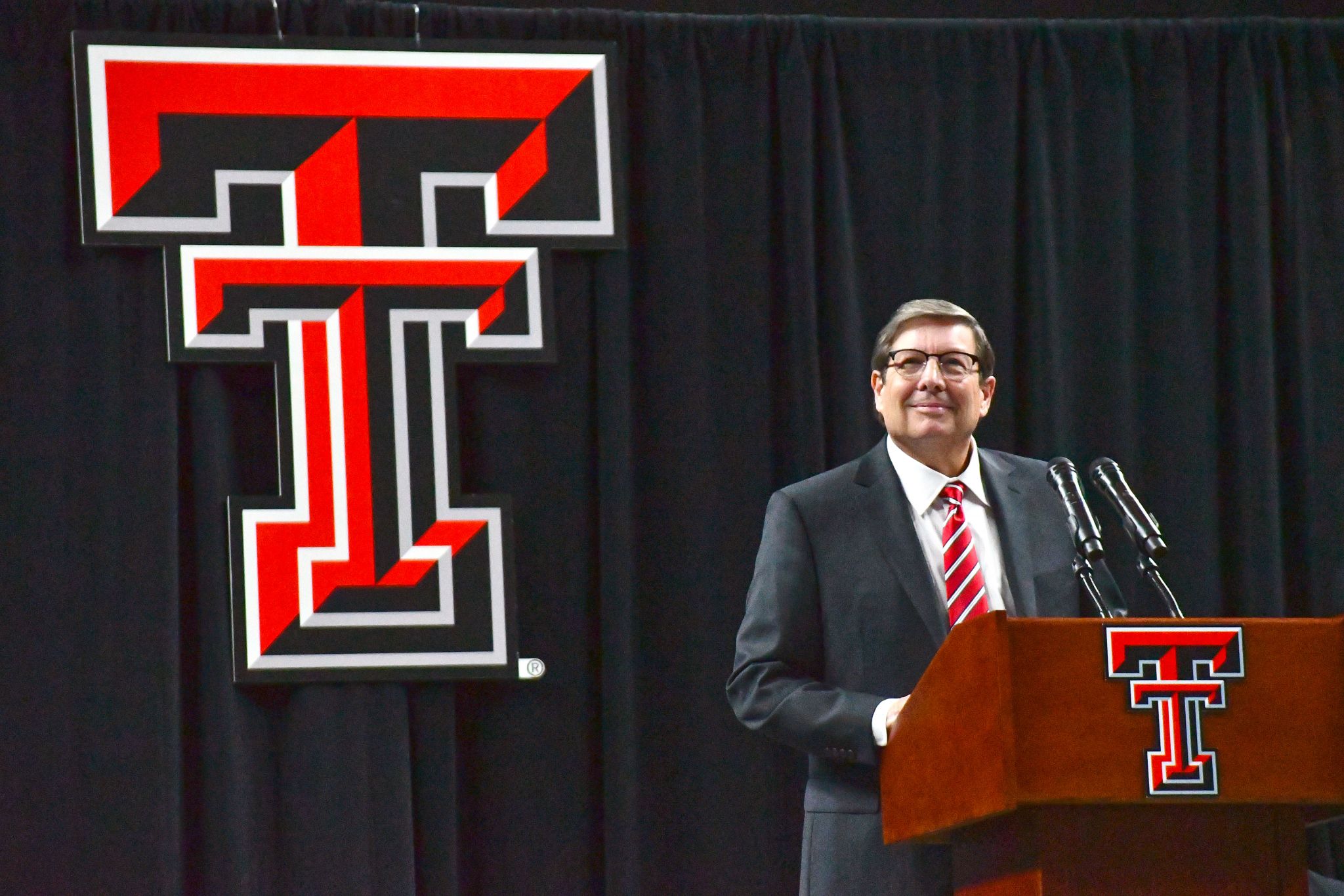 Red Raiders to host Beard, Longhorns Feb. 1