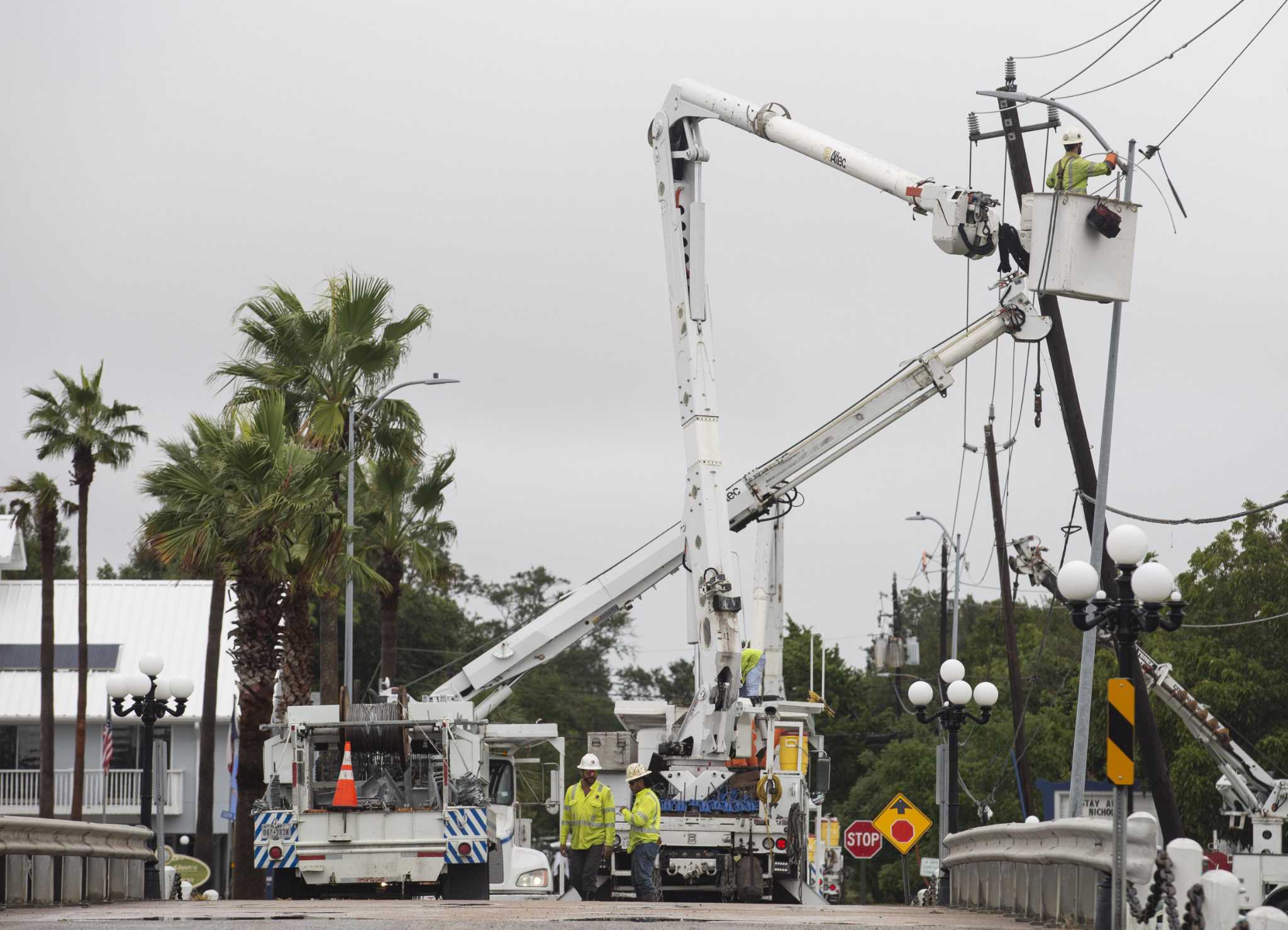 Here's where Houston, Texas lost power during Hurricane Nicholas