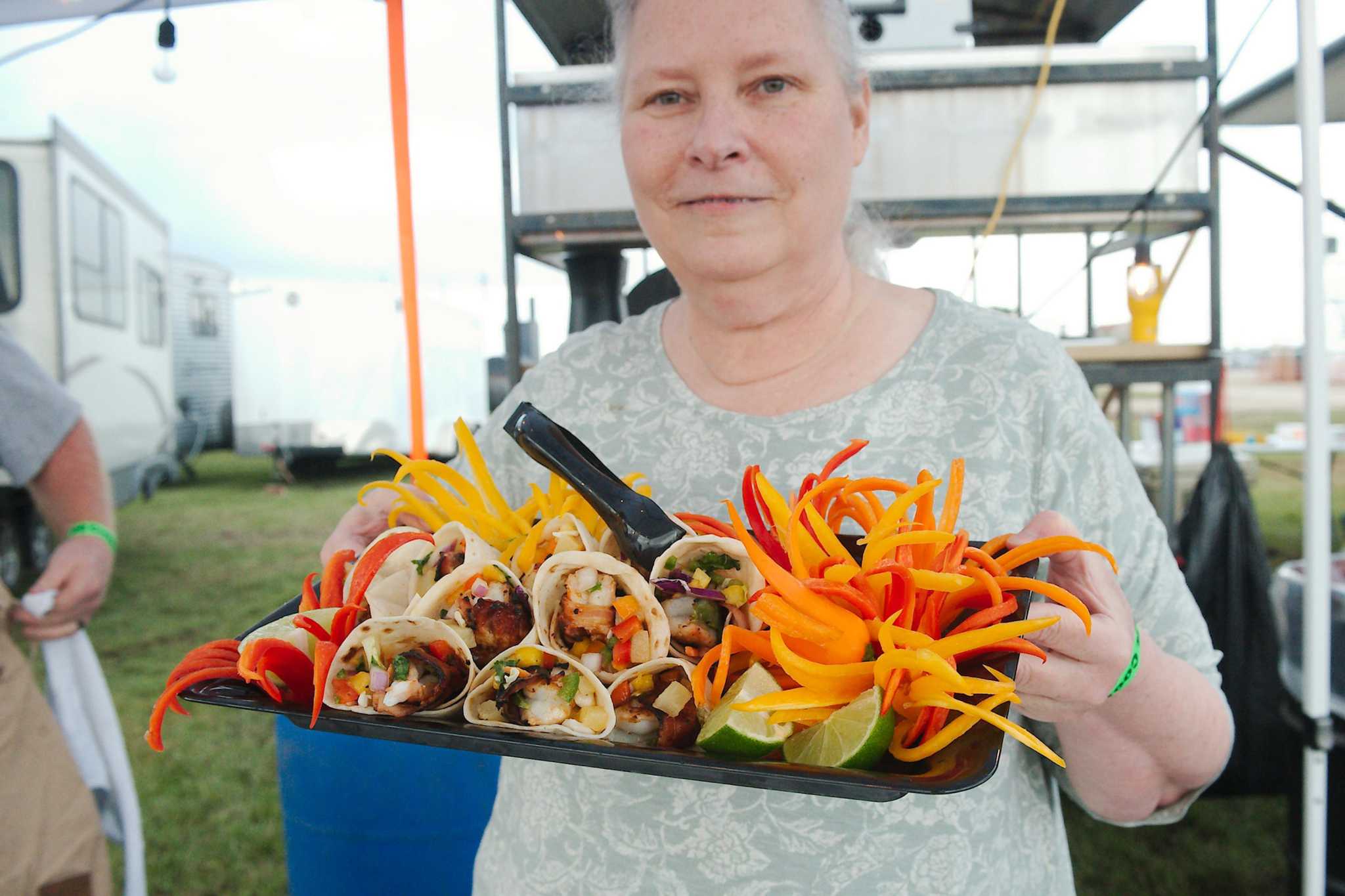 Pasadena rodeo cookoff brings stiff competition for brisket, chicken ...