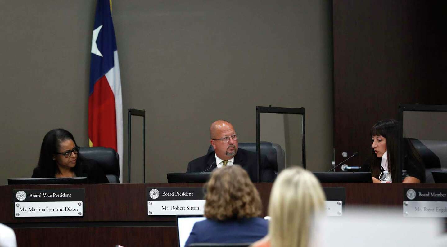 Humble ISD releases Title IX probe into superintendent's husband