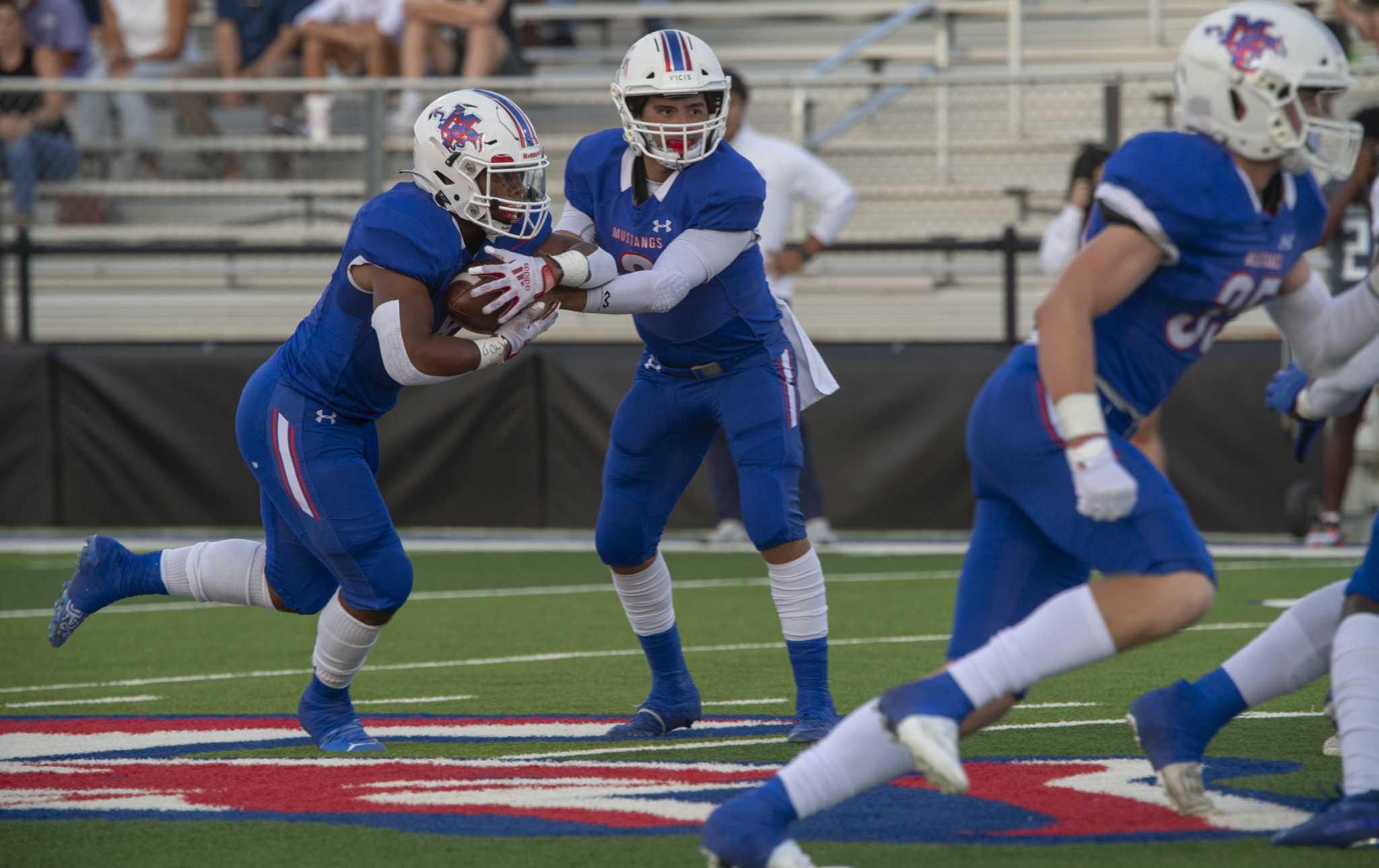 HS FOOTBALL: Roundup from games on Nov. 5 - Updated