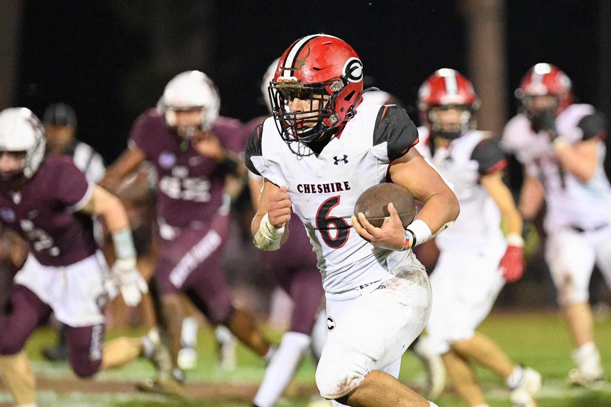 Russo scores pair of TDs to lead Cheshire football two win over North Haven