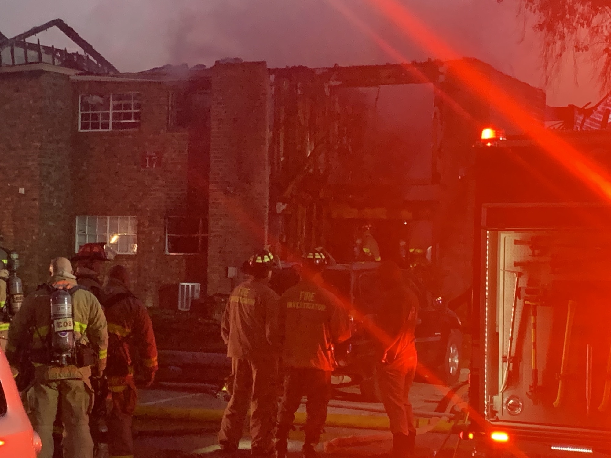 Eight units in a North Side apartment complex destroyed in fire