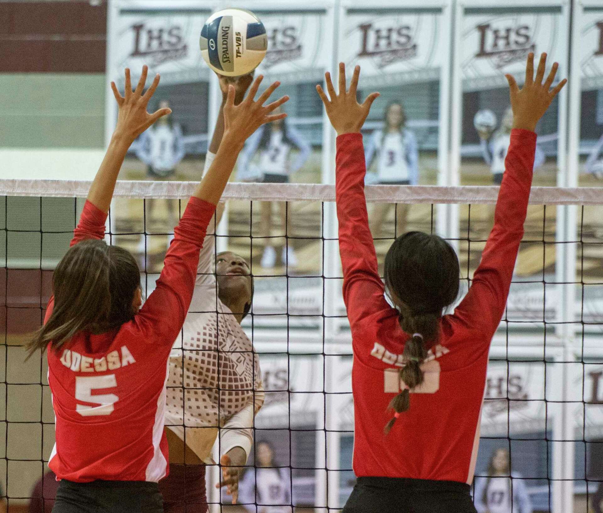 HS VOLLEYBALL: Legacy sweeps OHS, remains in first
