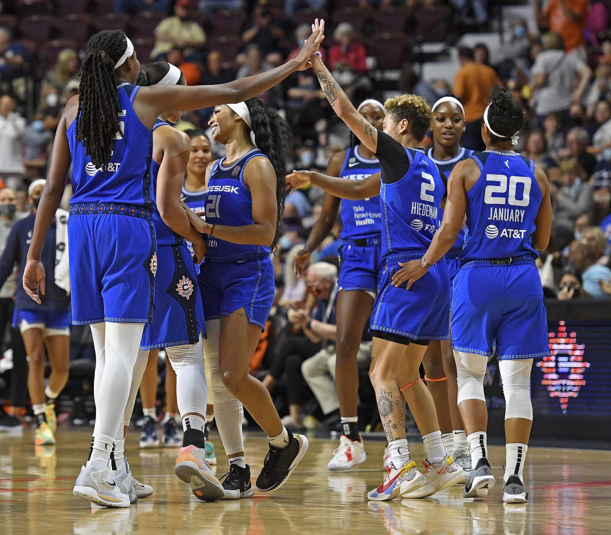 From CT Sun title chase to ex-UConn players: Everything you need to ...