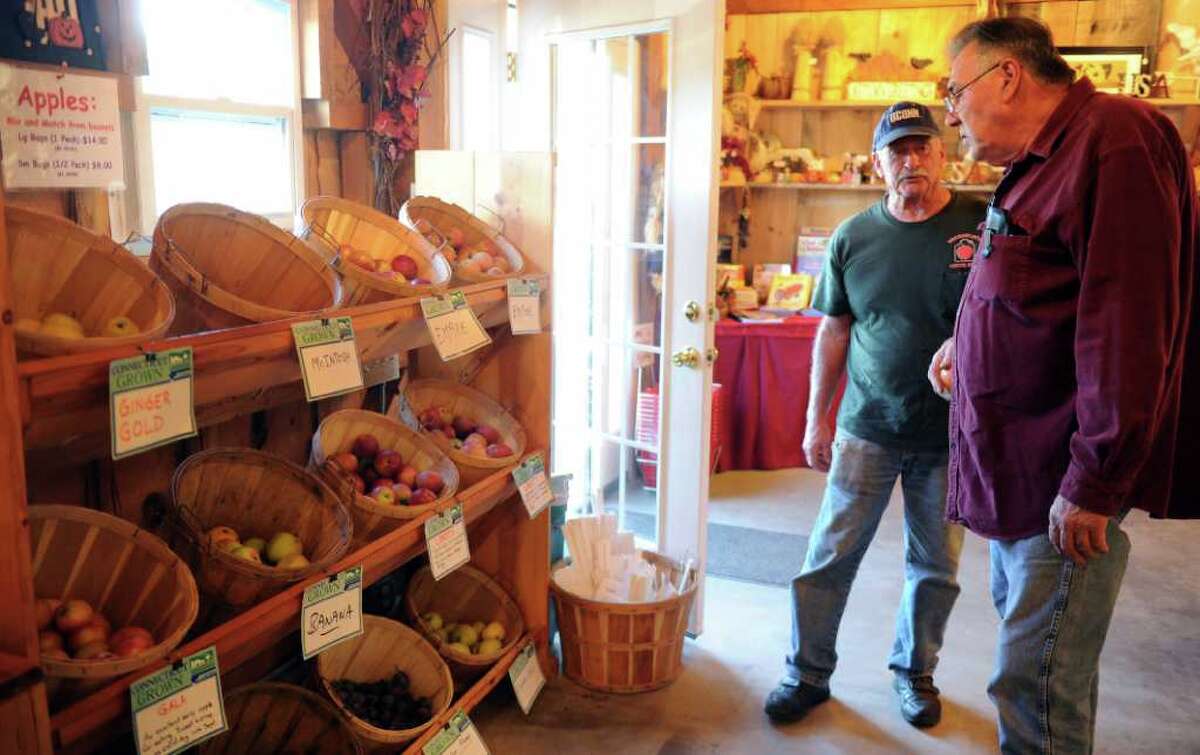 Cider time at Beardsley farm