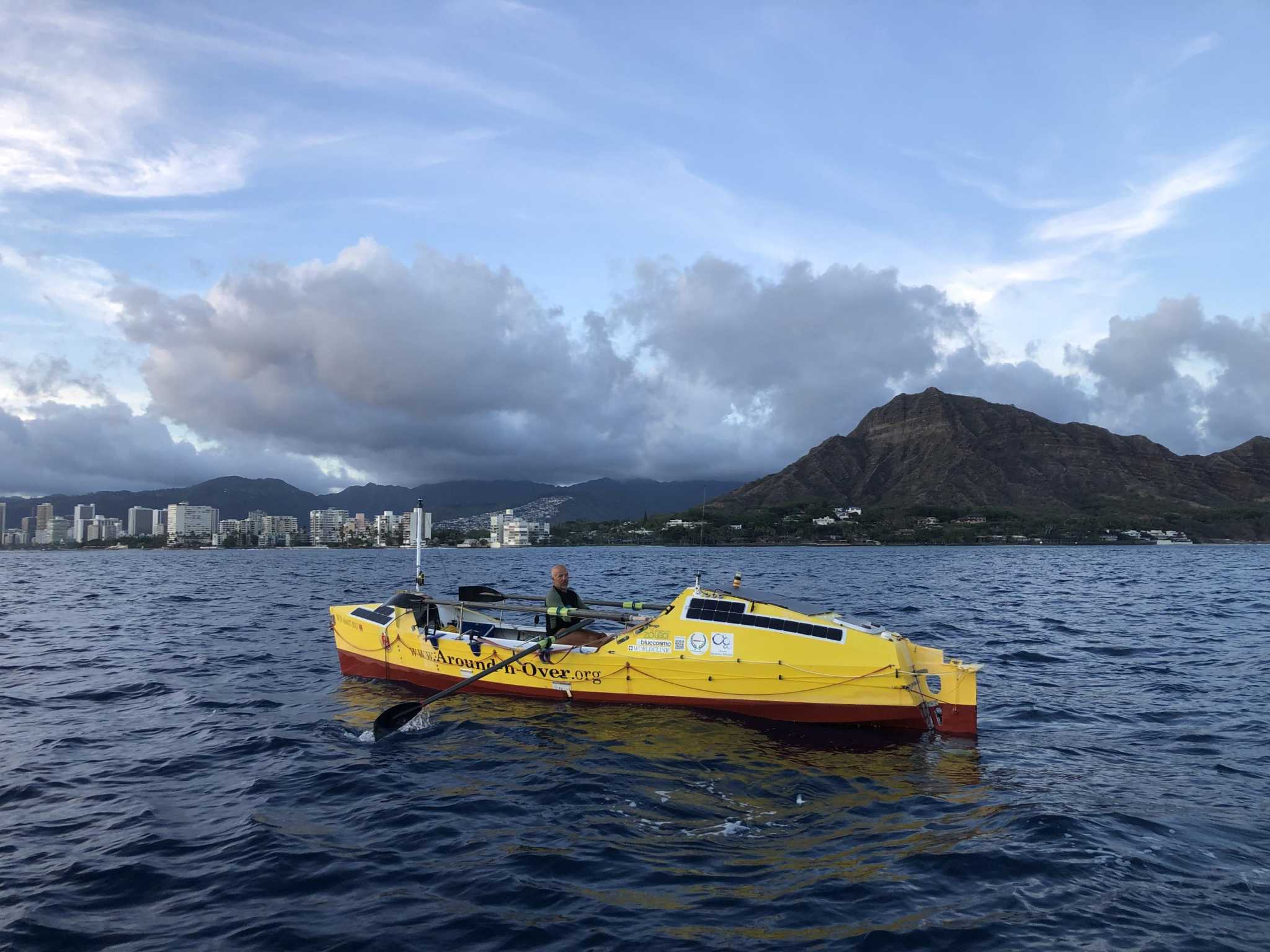 Ocean rower makes unplanned stop in Hawaii on way to Hong Kong — 5,000 ...