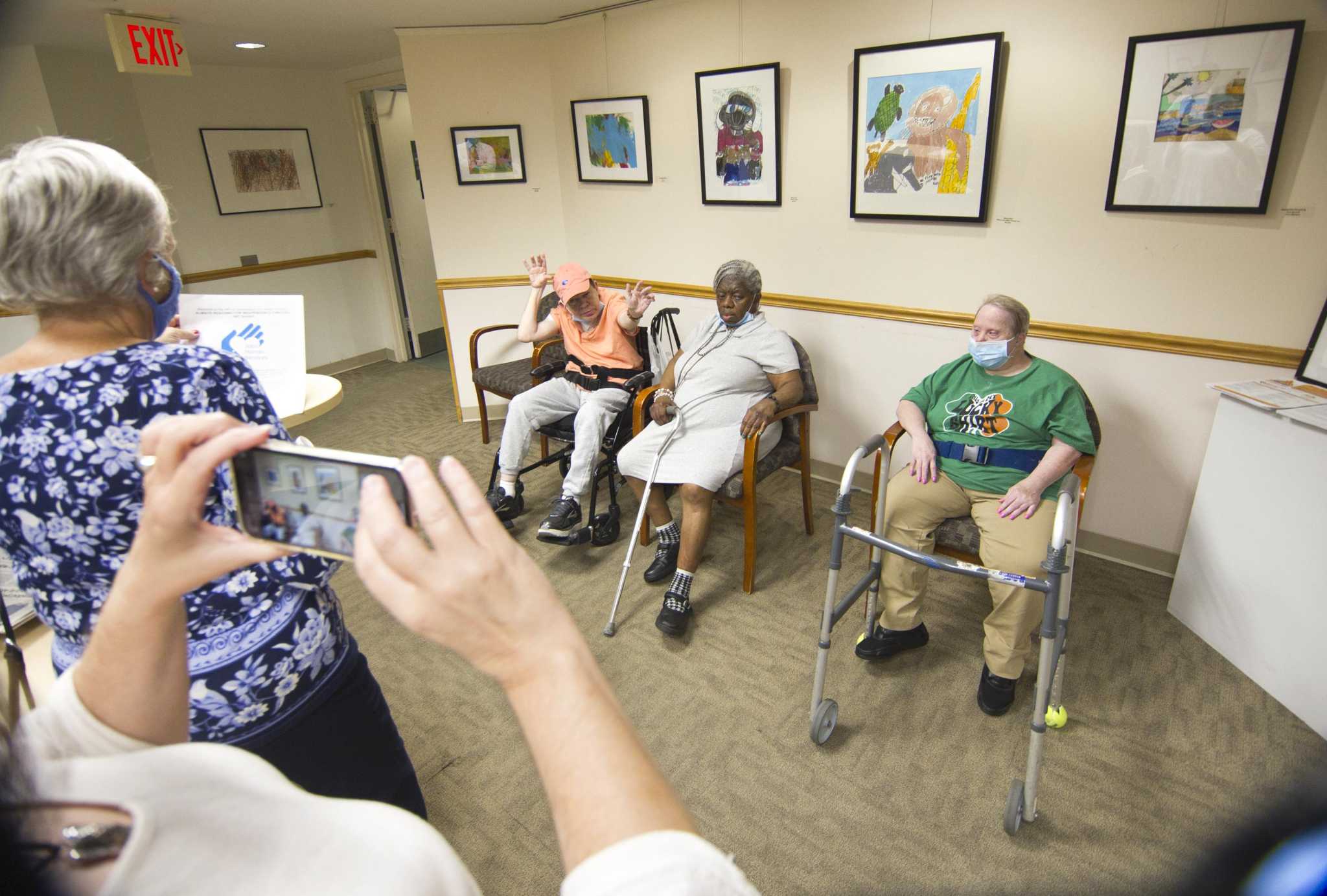 In Photos: Stamford art show allows people with disabilities to express ...
