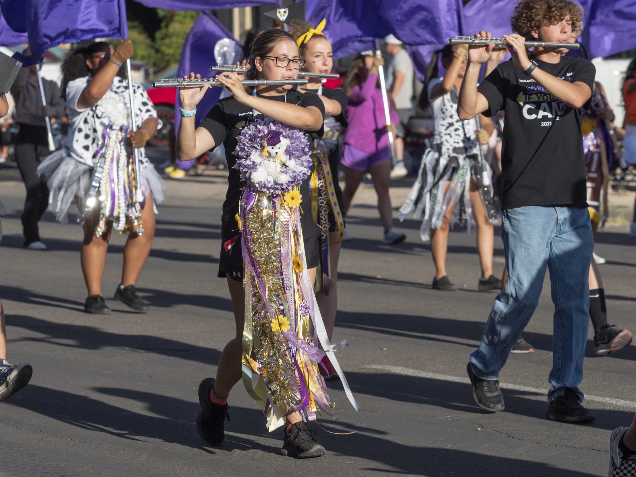 Know before you go: Midland High School homecoming parade