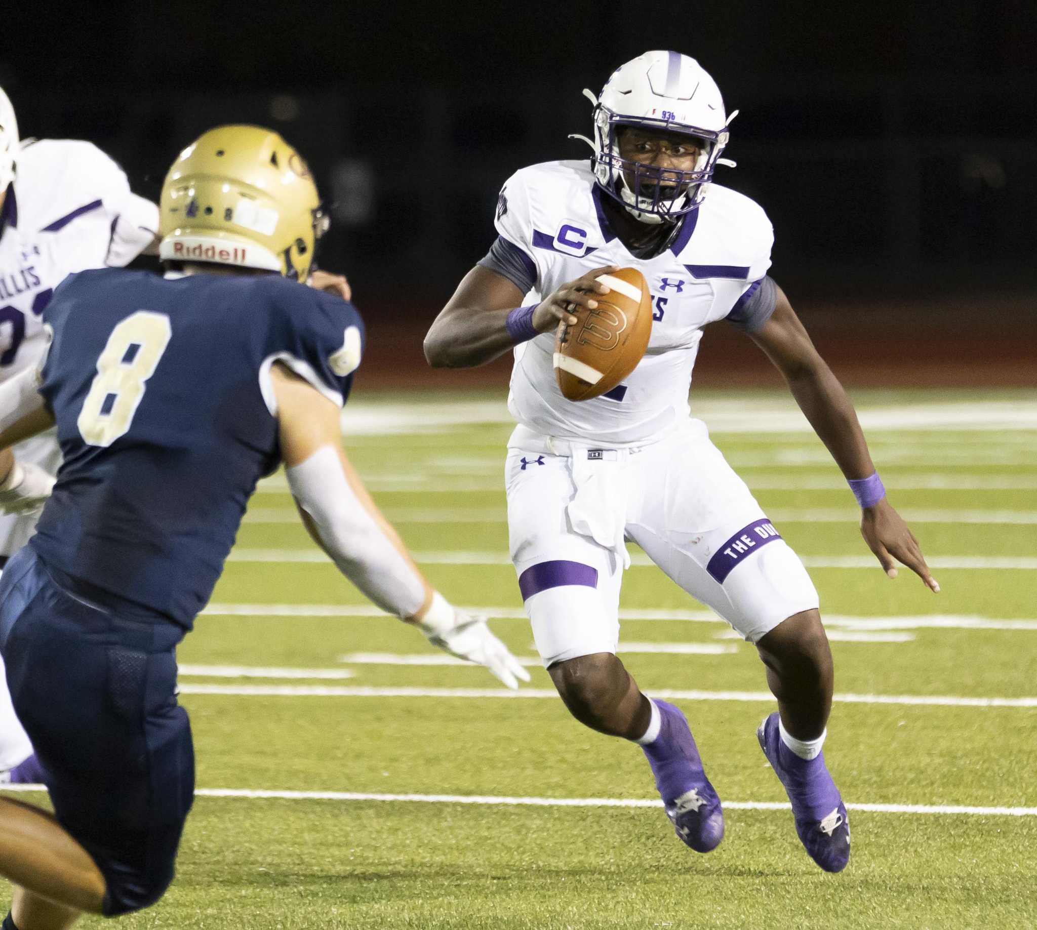 FOOTBALL ROUNDUP: Willis tops Klein Collins for third straight win