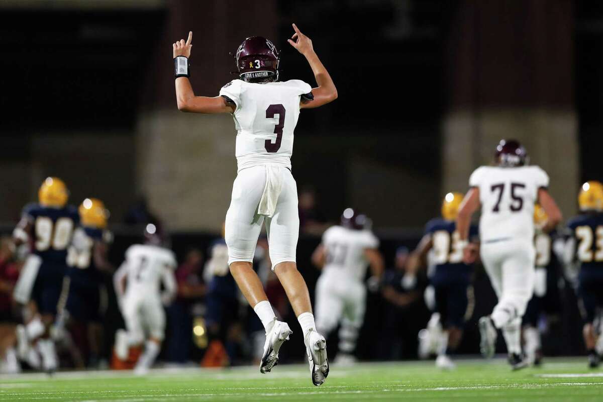 Football: Sophomore Trey Owens to start at quarterback for Cy-Fair