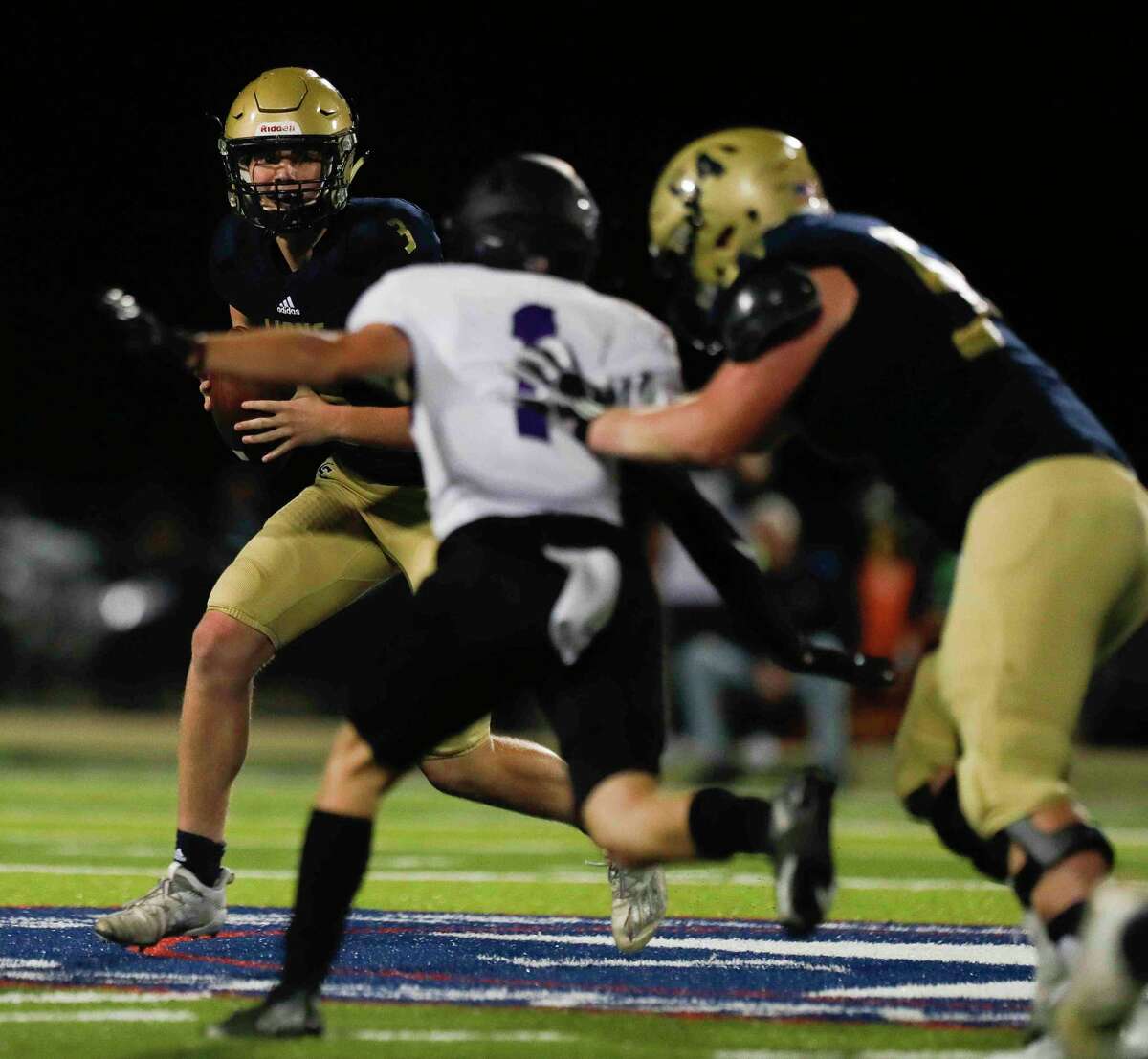 Fulshear hands Lake Creek first loss, spoils homecoming