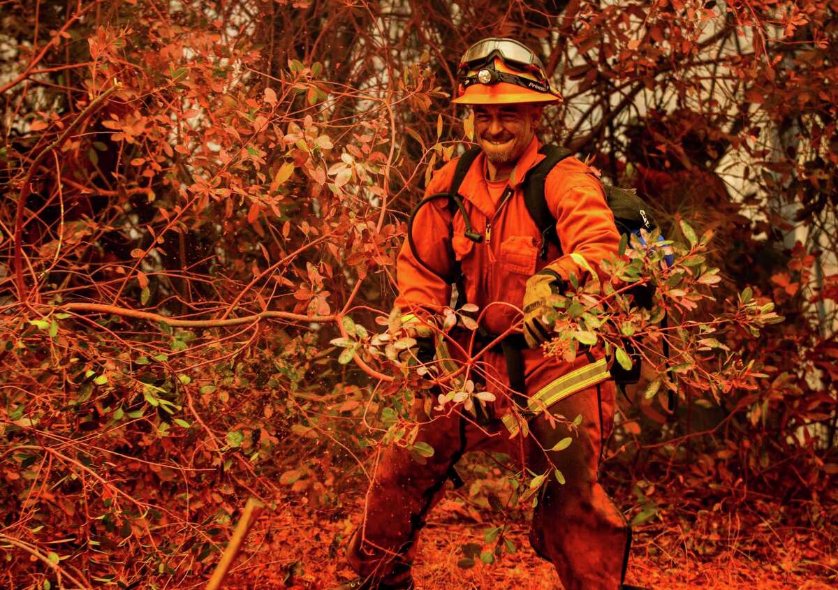 Crews build on success battling Fawn Fire, fear dangerous weather in ...