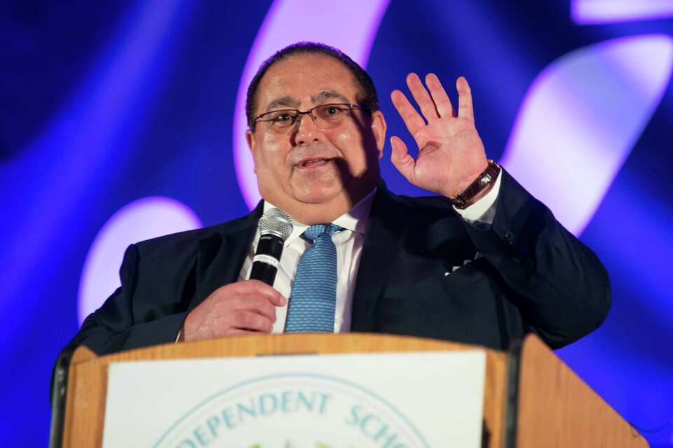Houston official in hot water after asking favors from city contractor