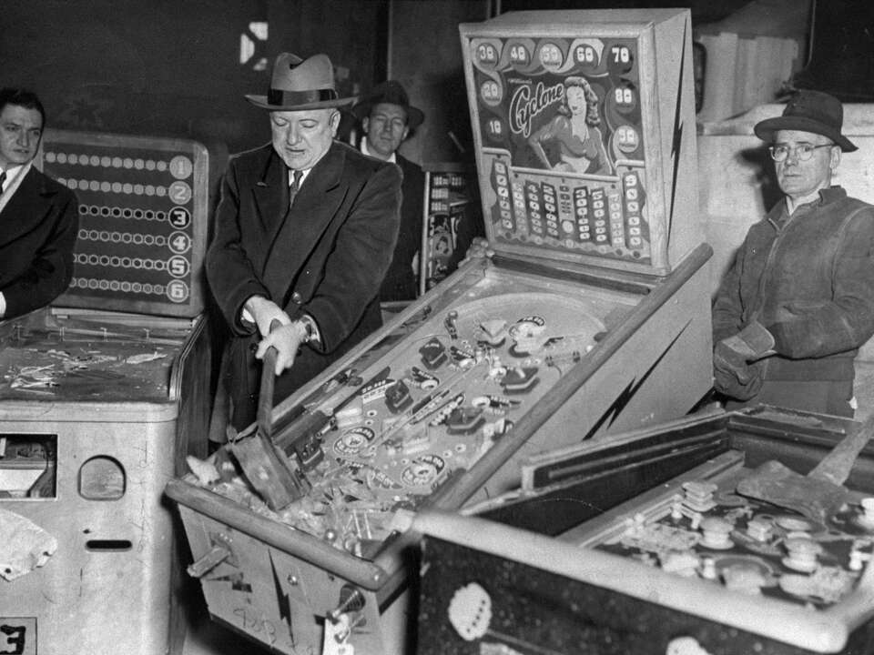 Alameda’s Pacific Pinball Museum reveals pinball moral panic