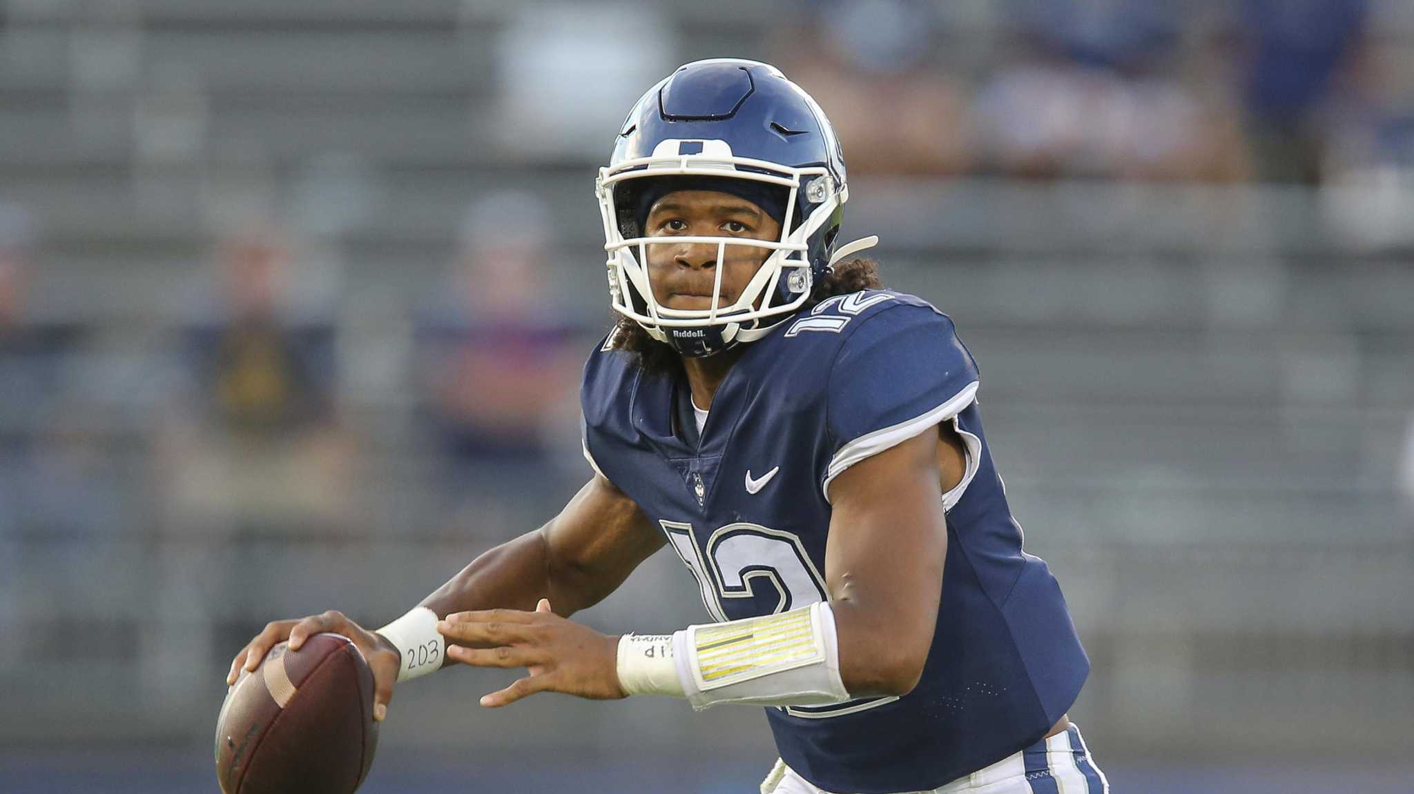 UConn quarterback Tyler Phommachanh enters transfer portal