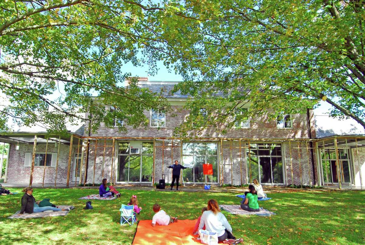 In Photos: Storytime and songs at Irwin Park in New Canaan