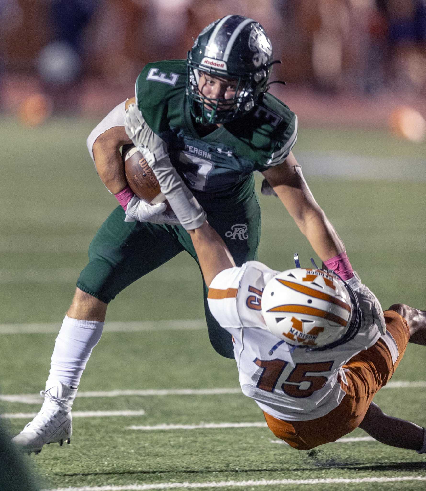 Reagan fights through adversity to stay perfect in 28-6A