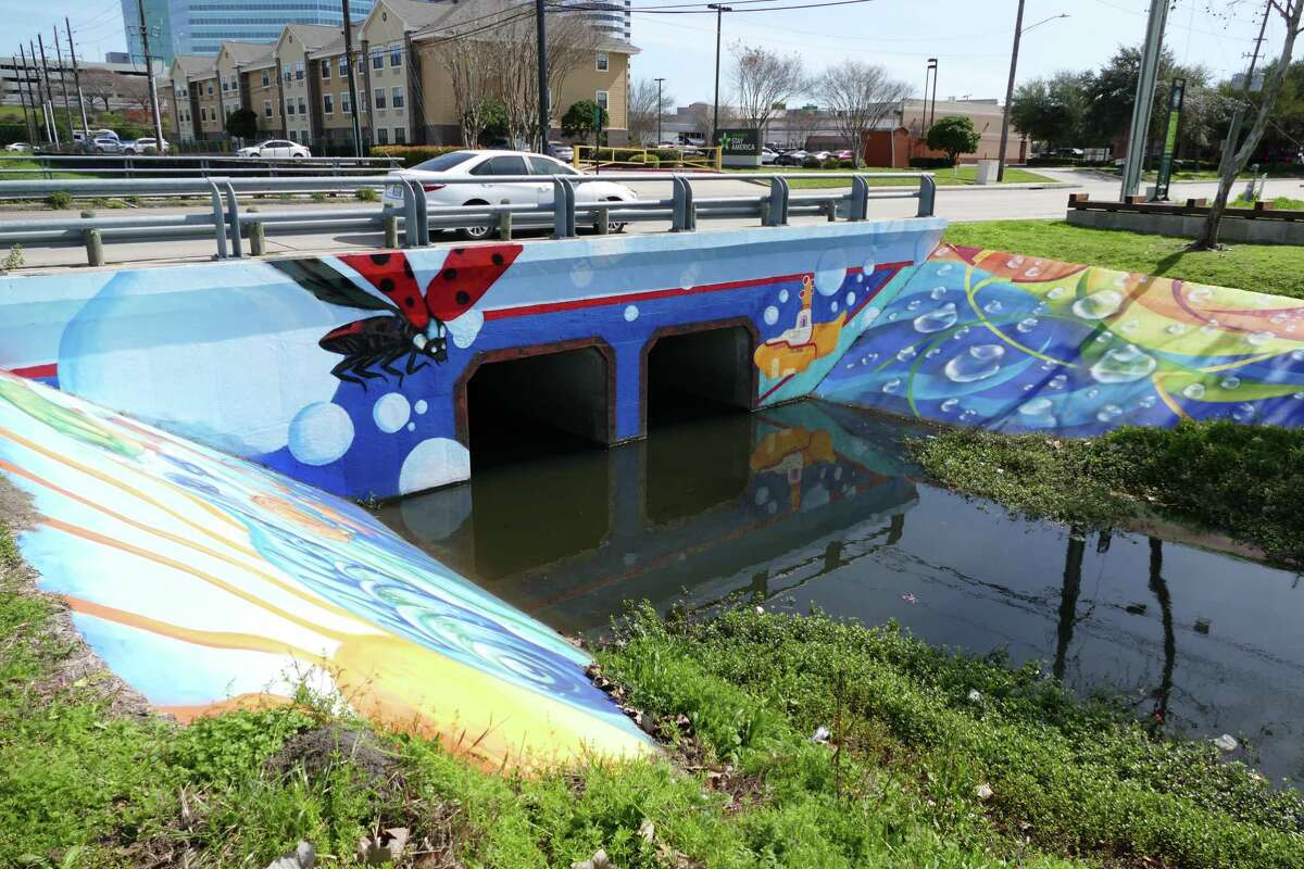 Westchase District dressed up with public art