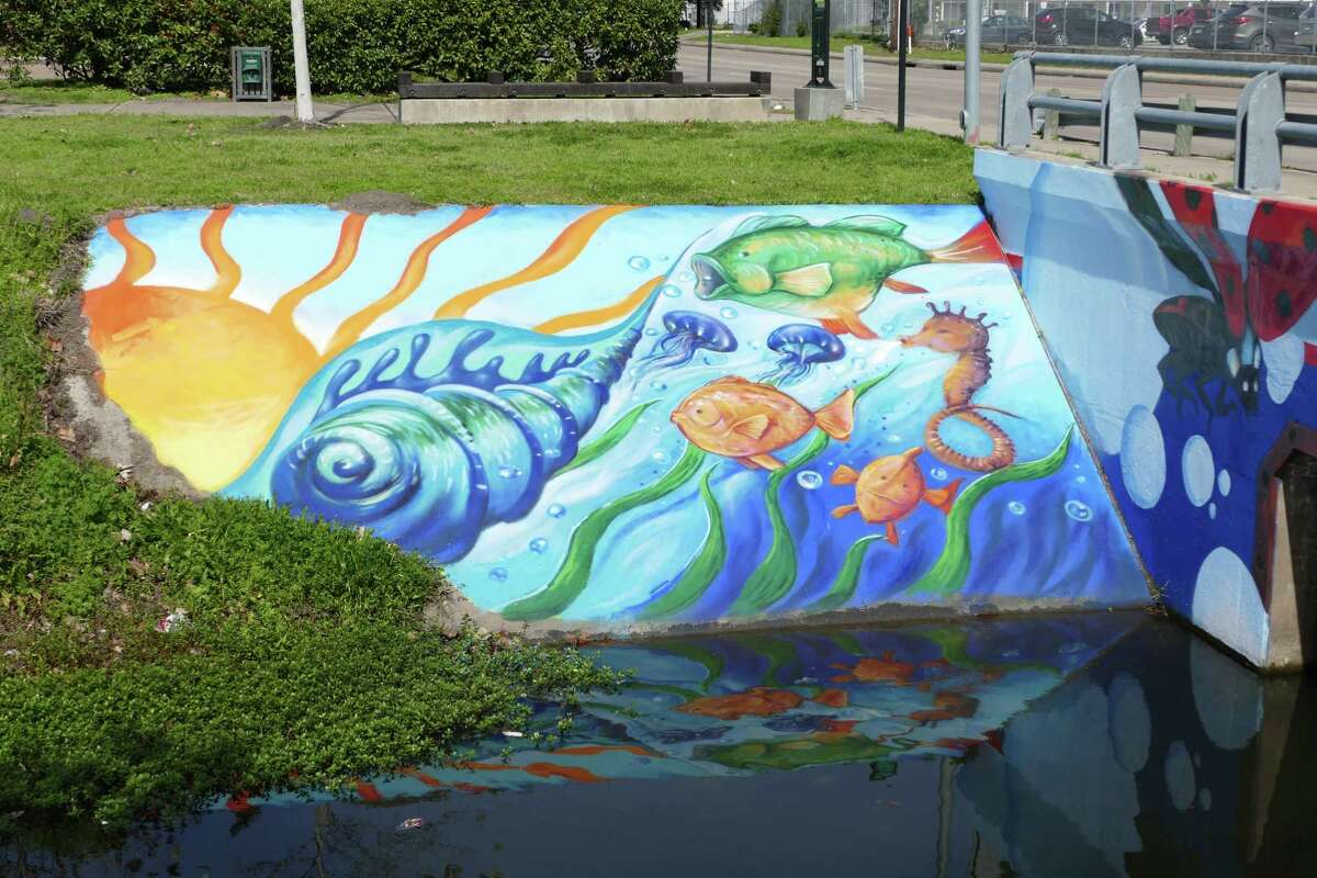 Westchase District dressed up with public art