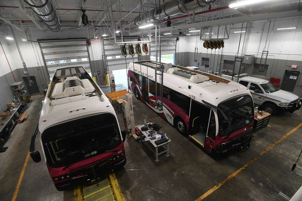 Port Arthur adding 11th electric bus to fleet