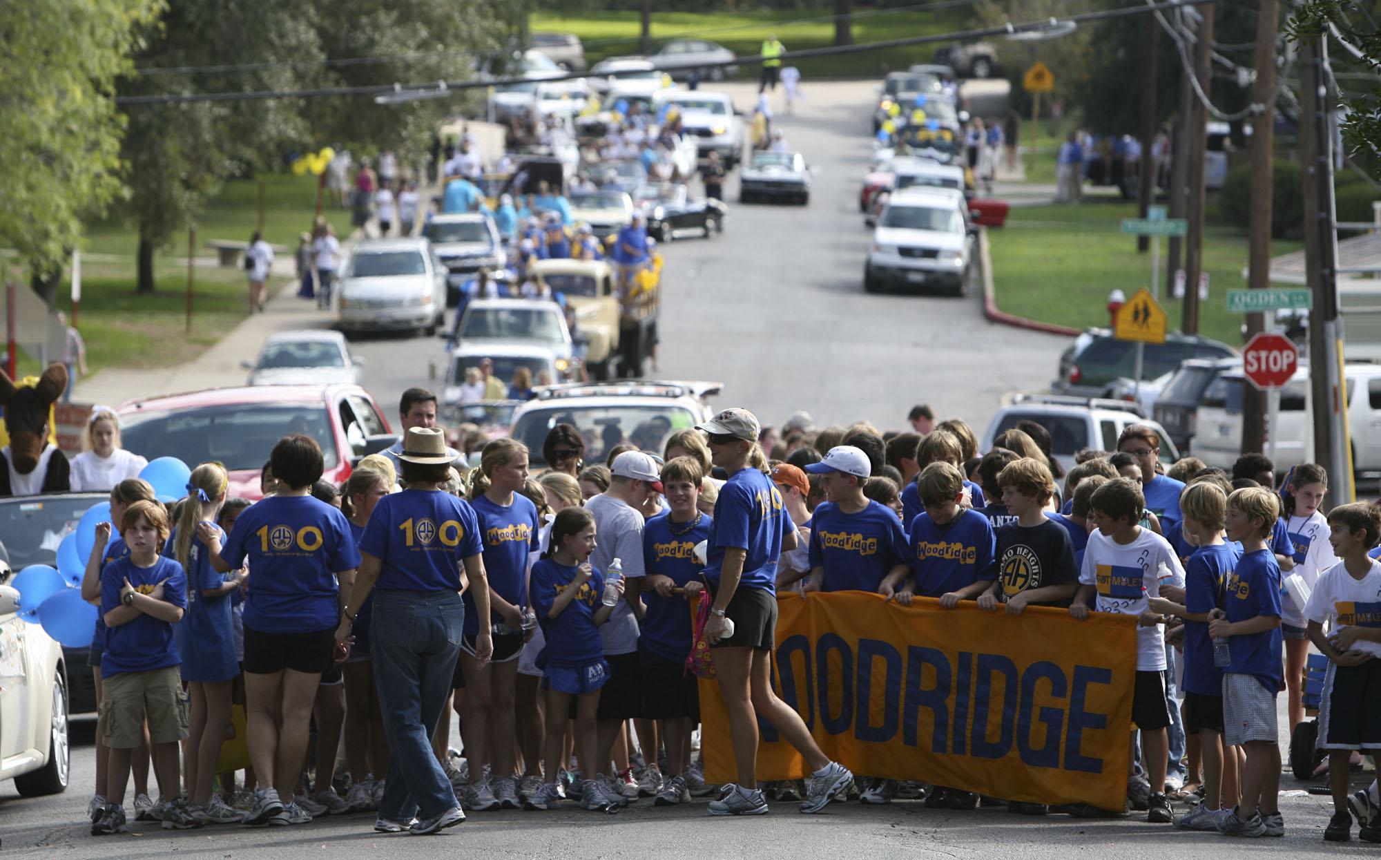 Alamo Heights’ Howdy Parade returns at 4:30 p.m.