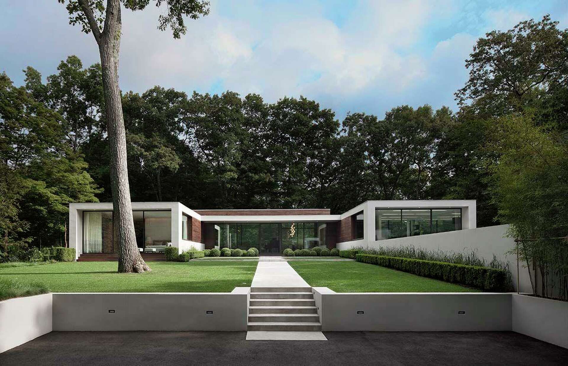 Home tour: Ultra-modern New Canaan home embraces natural surroundings