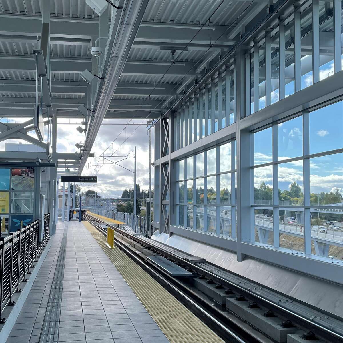 I'm a car-less Seattleite. New Link light rail extension is a ...