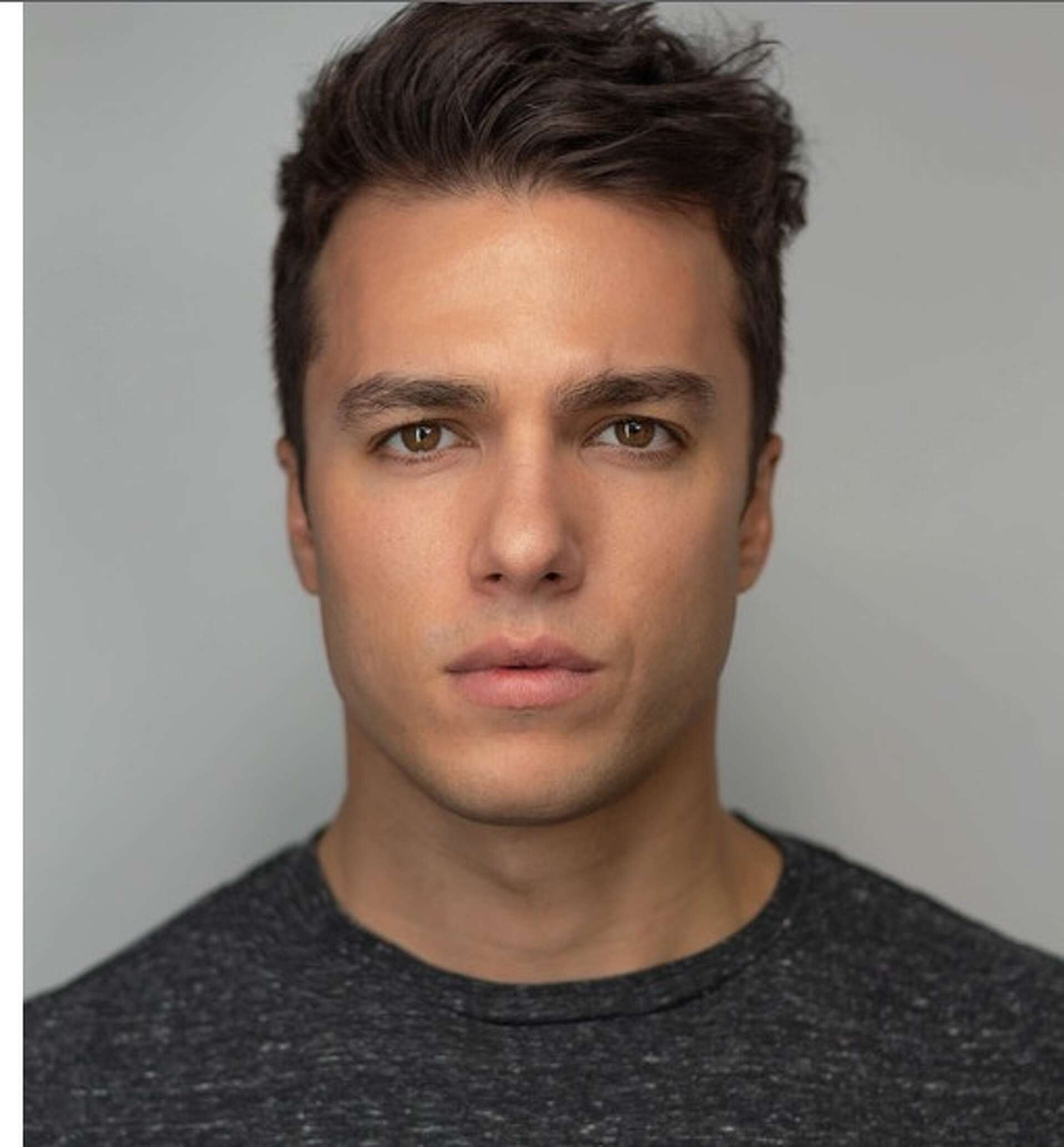 Actor with Saratoga connection plays CNN's Jake Tapper in Lewinsky series