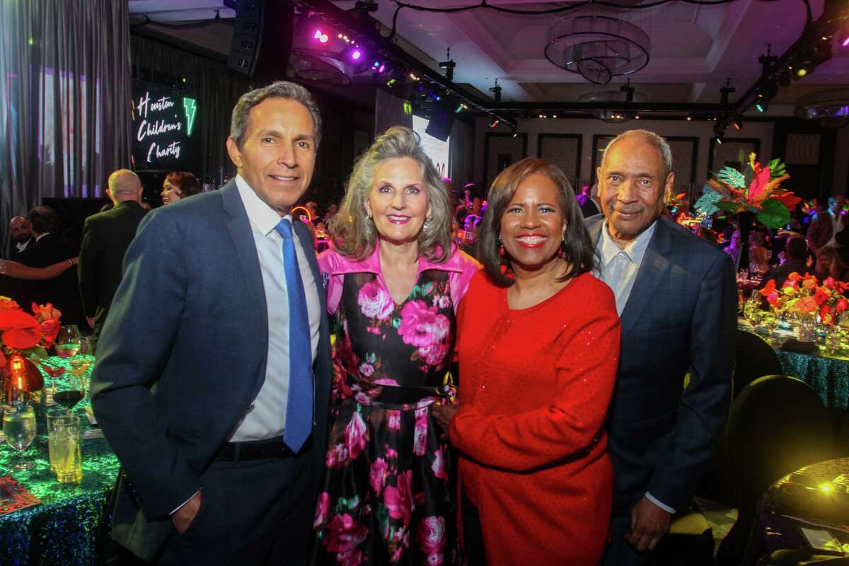 Frances Moody Buzbee and Tony Buzbee raise a record $2.8 million for ...