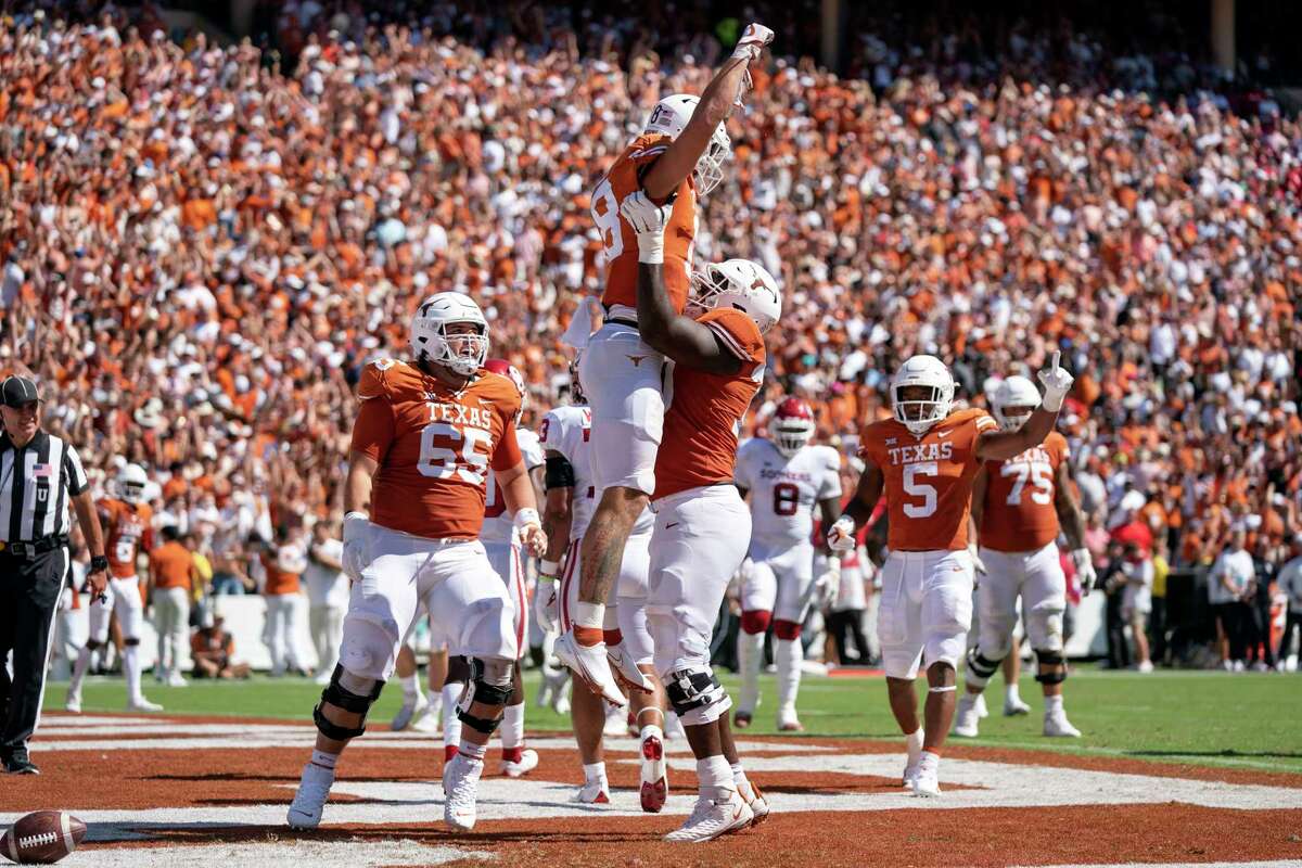 University of Texas football: Reshaping offensive line a big task