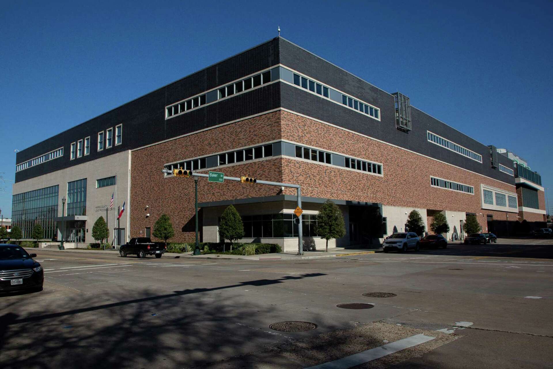 Harris County Jail: Suicide in processing center fifth death in 2023