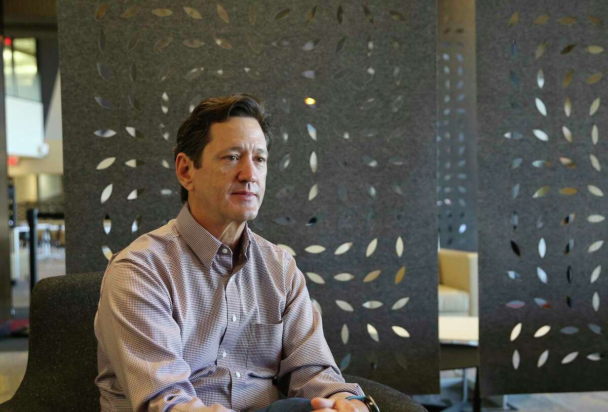 San Antonio’s USAA is raising starting pay, benefits amid tight labor ...