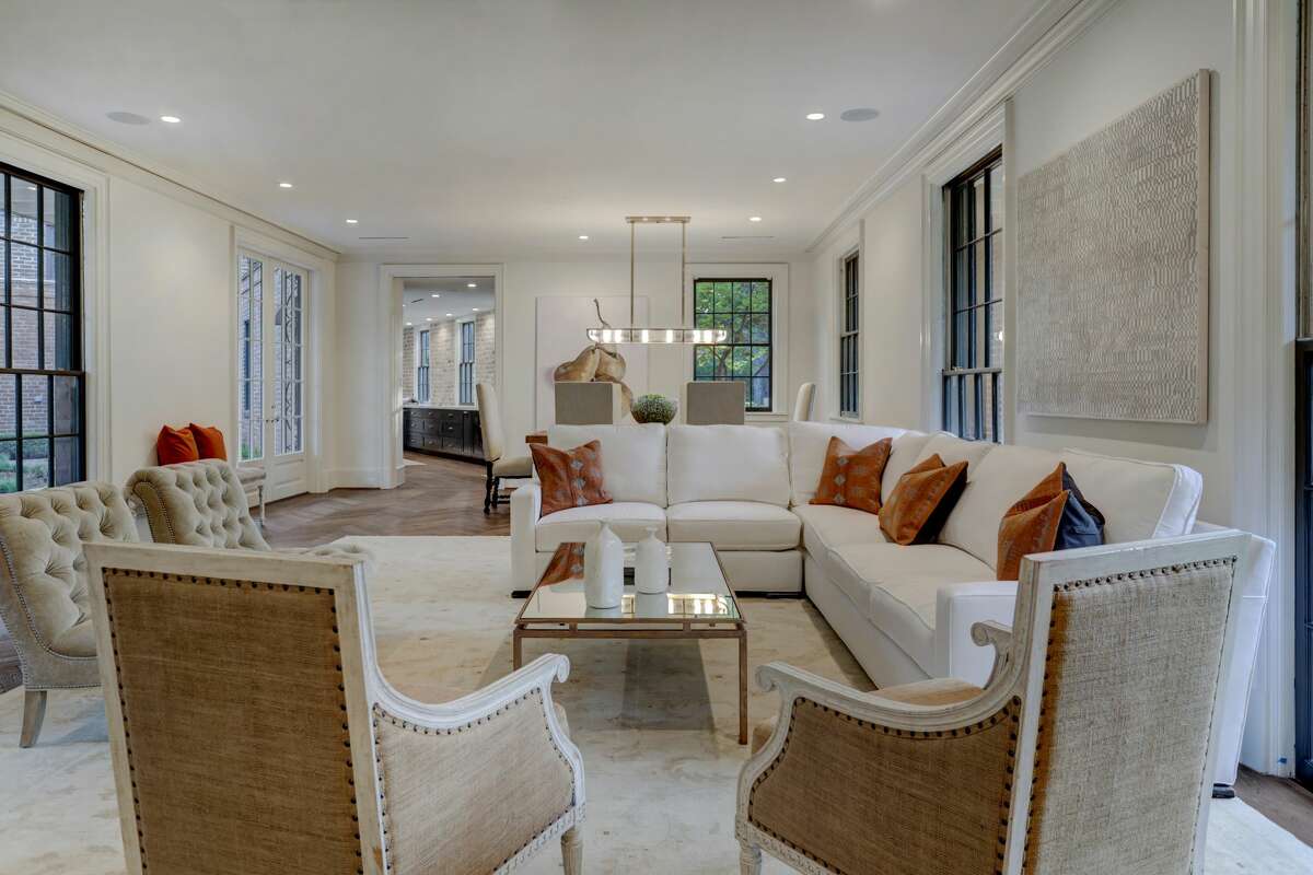 1939 Staub home linked to legendary Texas oilman Joseph Cullinan listed ...