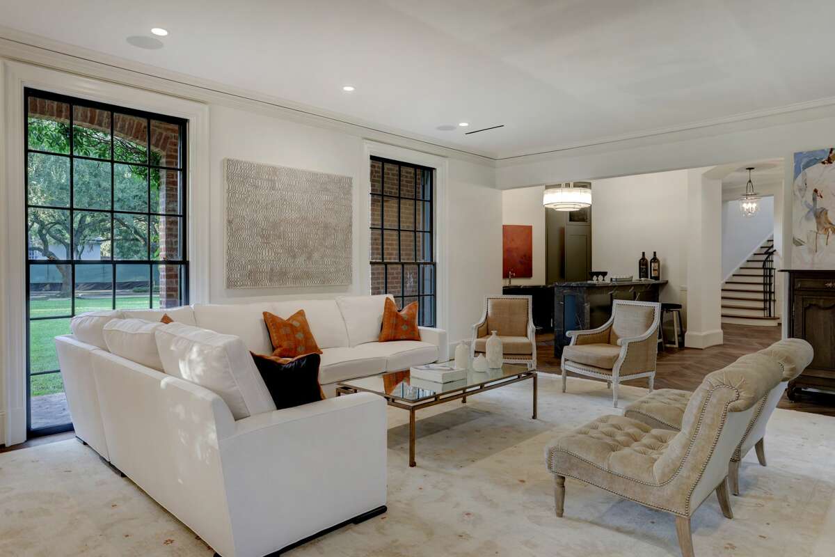 1939 Staub home linked to legendary Texas oilman Joseph Cullinan listed ...