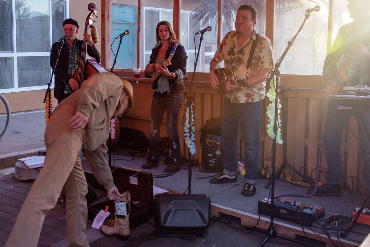 The wild lives of Riptide, San Francisco's oceanside bar