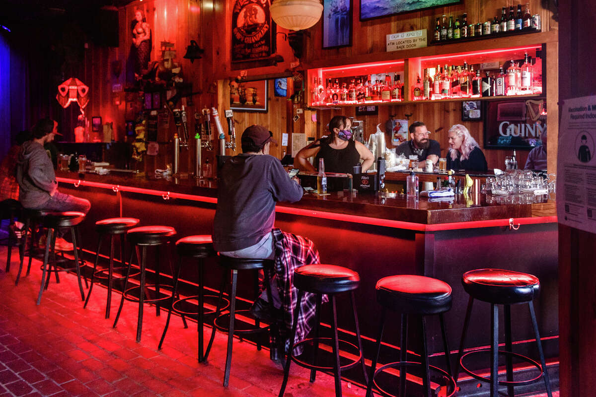 The wild lives of Riptide, San Francisco's oceanside bar