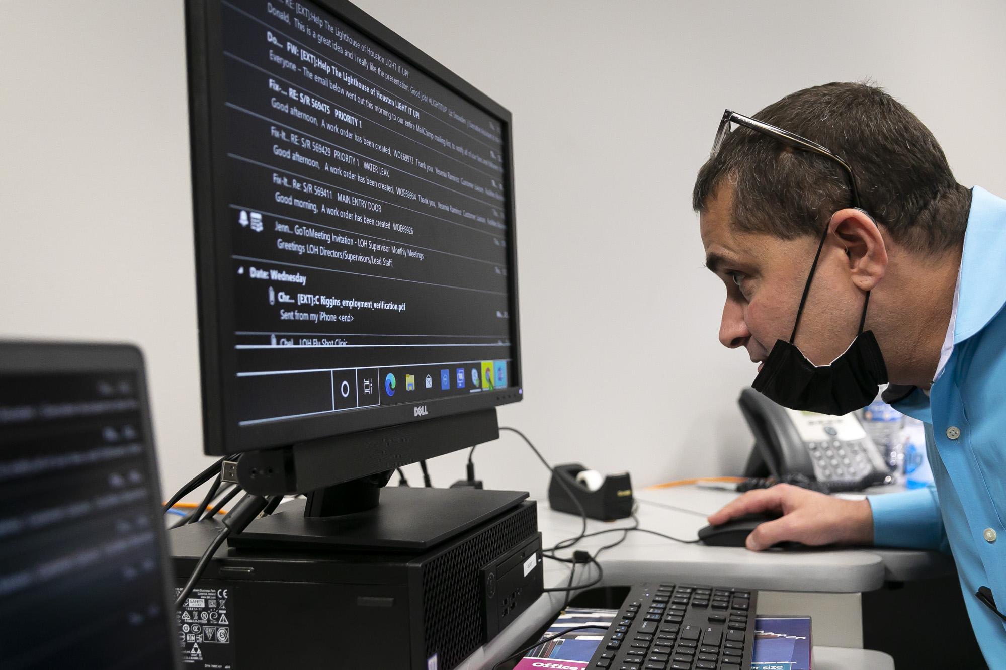 Lighthouse of Houston helps UH staffs maintenance call center with ...