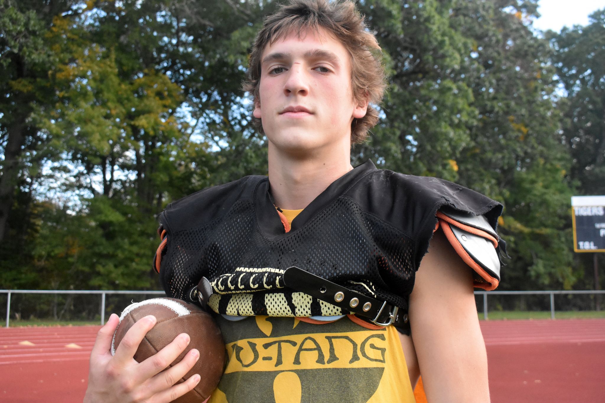 It's the final Sweitzer's turn at the table for Hand football
