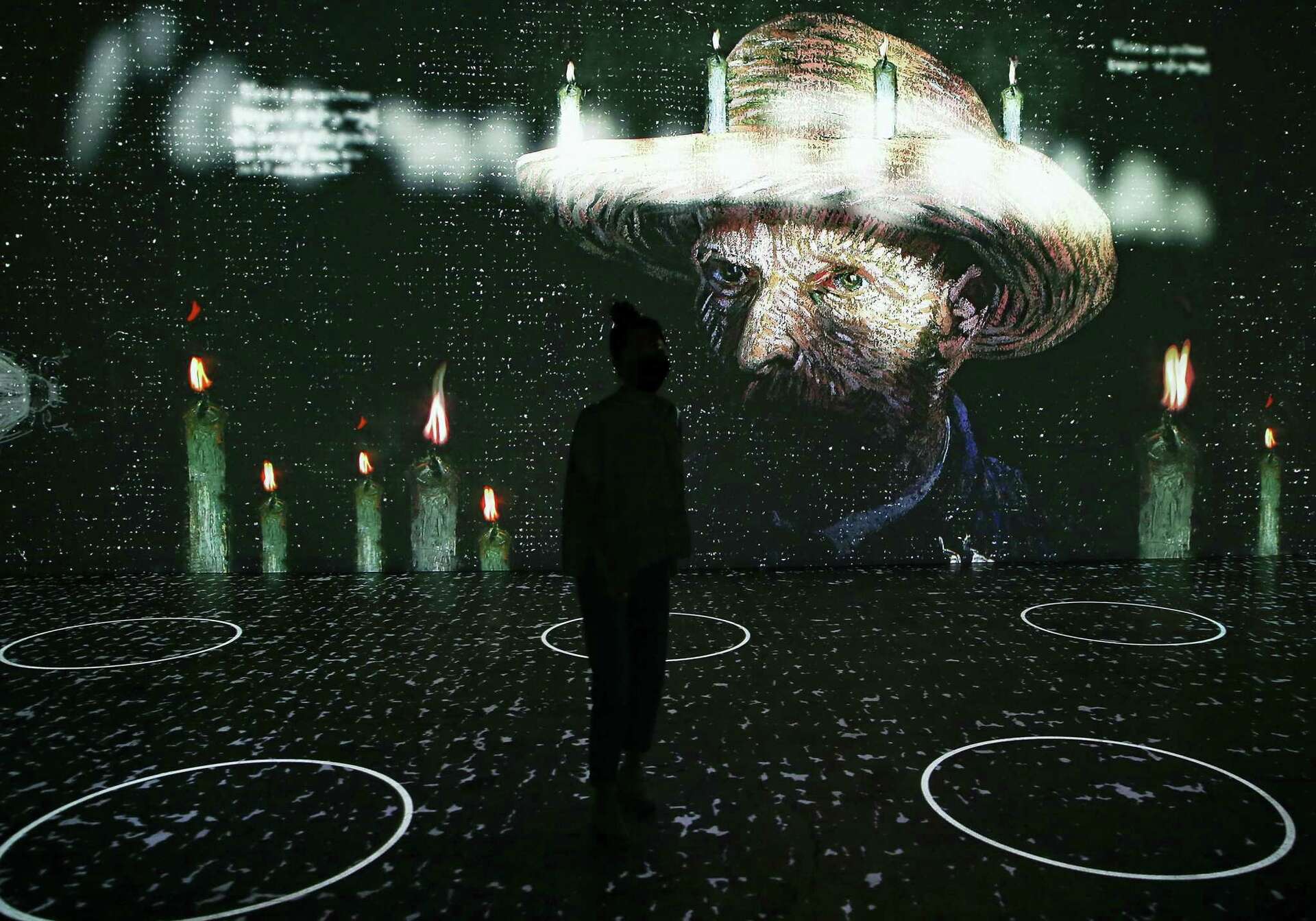 Houston has two immersive Van Gogh exhibits: Which one is better?