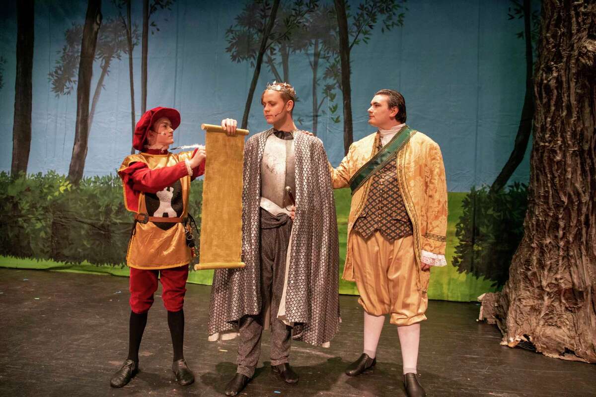 Legacy Theatre gains 25 students with excitement over ‘Cinderella’