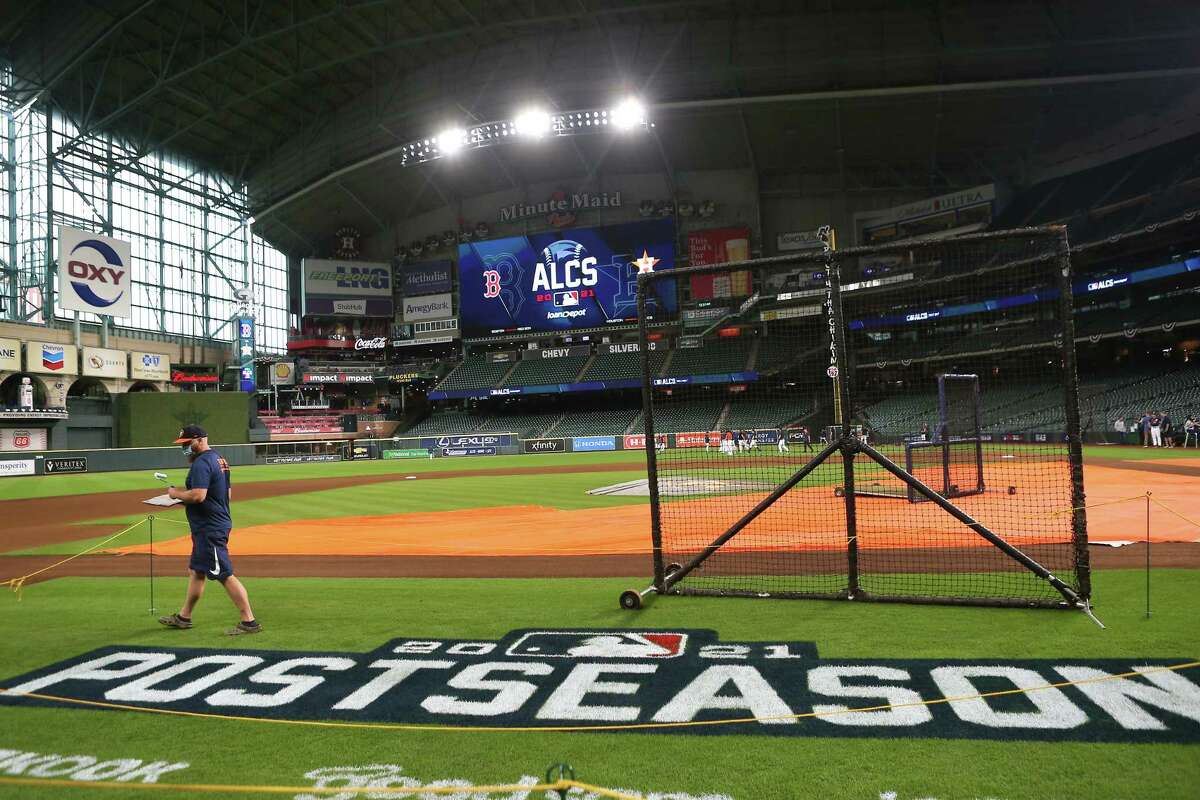 Astros set starters for Games 1 and 2 vs. Red Sox