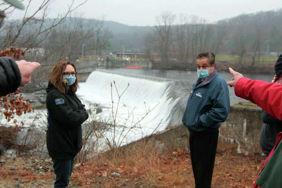 Officials announce money to remove Kinneytown Dam in Seymour