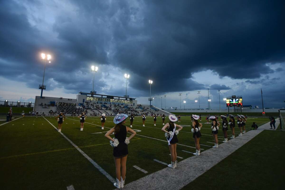 Oct. 15: Westside 41, Heights 19